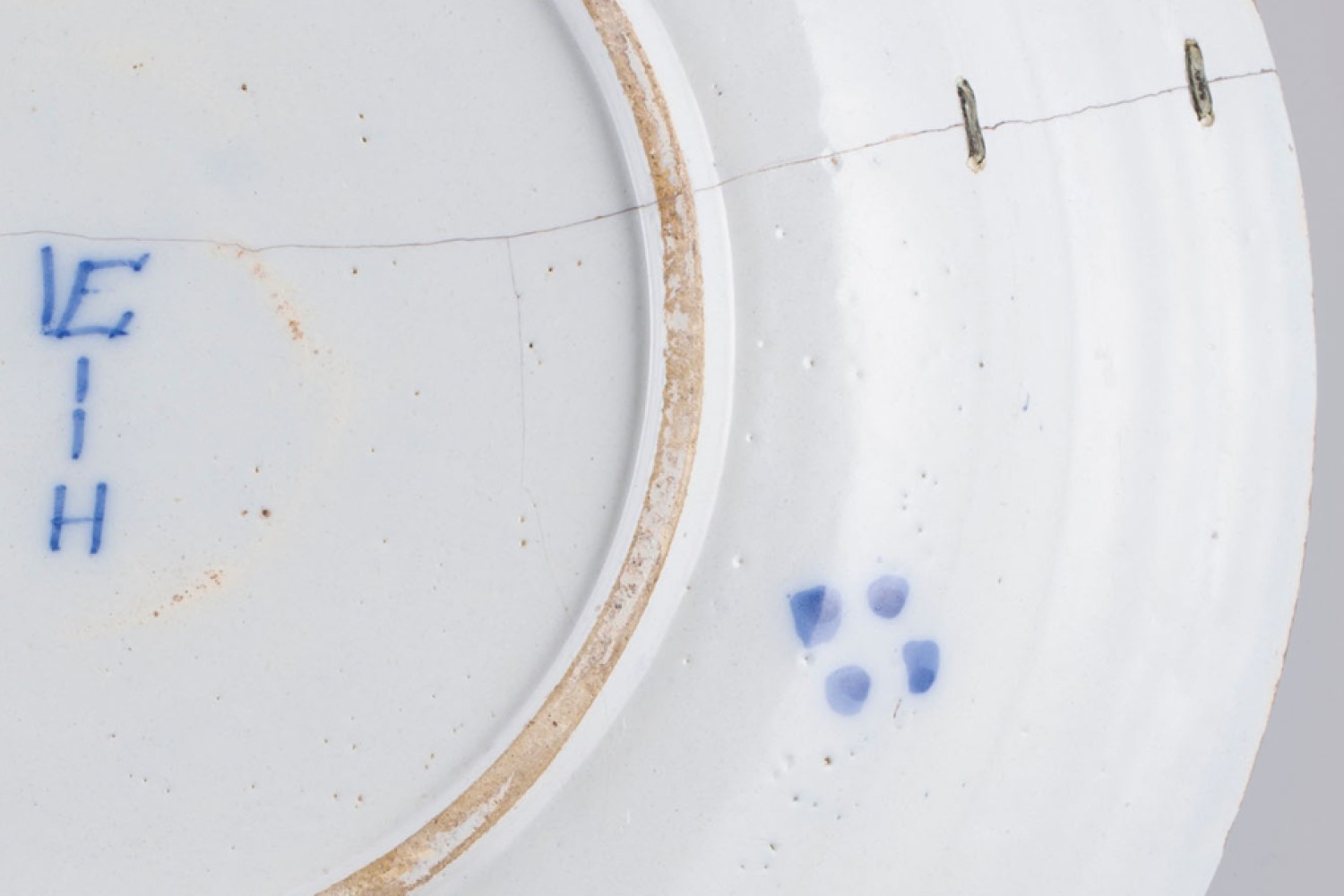 Dutch Delftware - The platform for Dutch delftware fans and experts